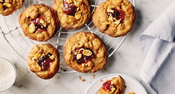 Peanut butter and strawberry jam cornflake cookies