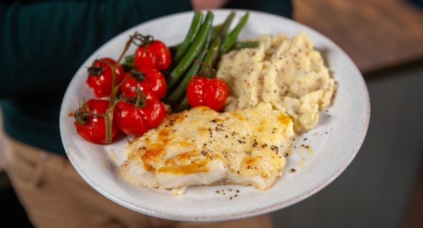 Cheesy Cod with Cherry Tomatoes & Mustard Mash - Operation Transformation