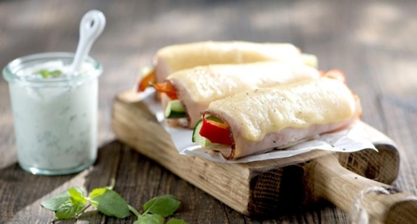 Rulouri duo de sunca la cuptor