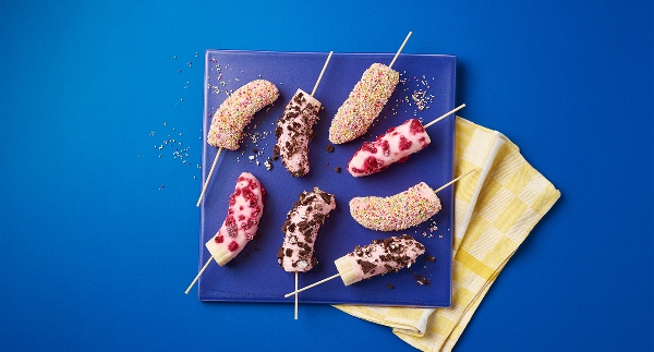 Dipped banana lollies