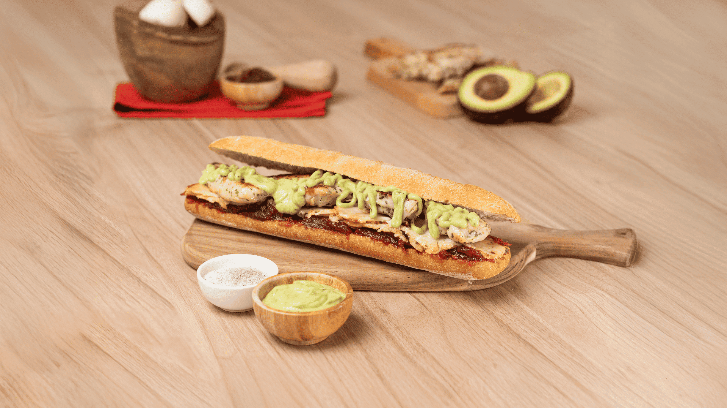 Bocadillo de pollo al ajillo - Recetas - Tracce