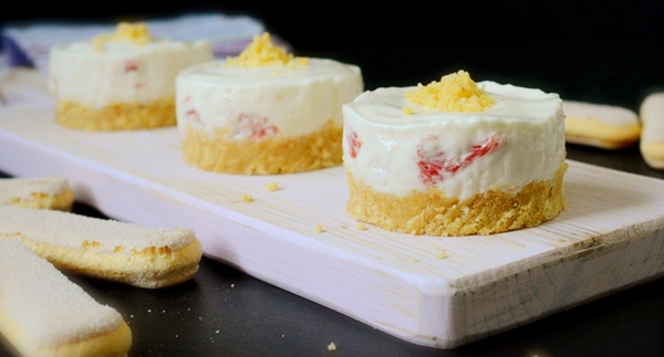 Löffelbiscuit-Cheesecake-Törtchen