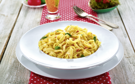 Tagliatelle picante in sos alb